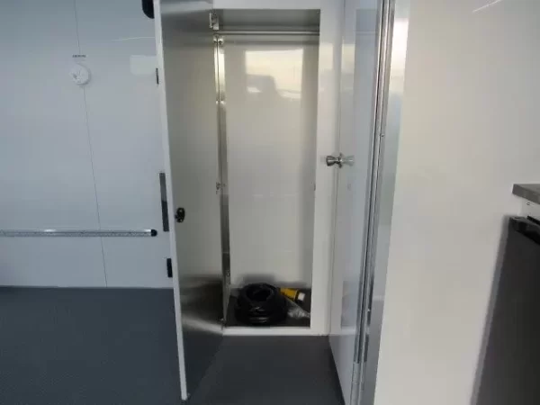 ATC 8.5 X 24 Aluminum Office Trailer Mobile Command Center